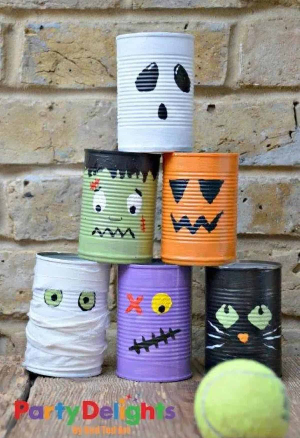 Halloween Crafts For 2-Year-Olds (15 Fun And Easy Ideas!)