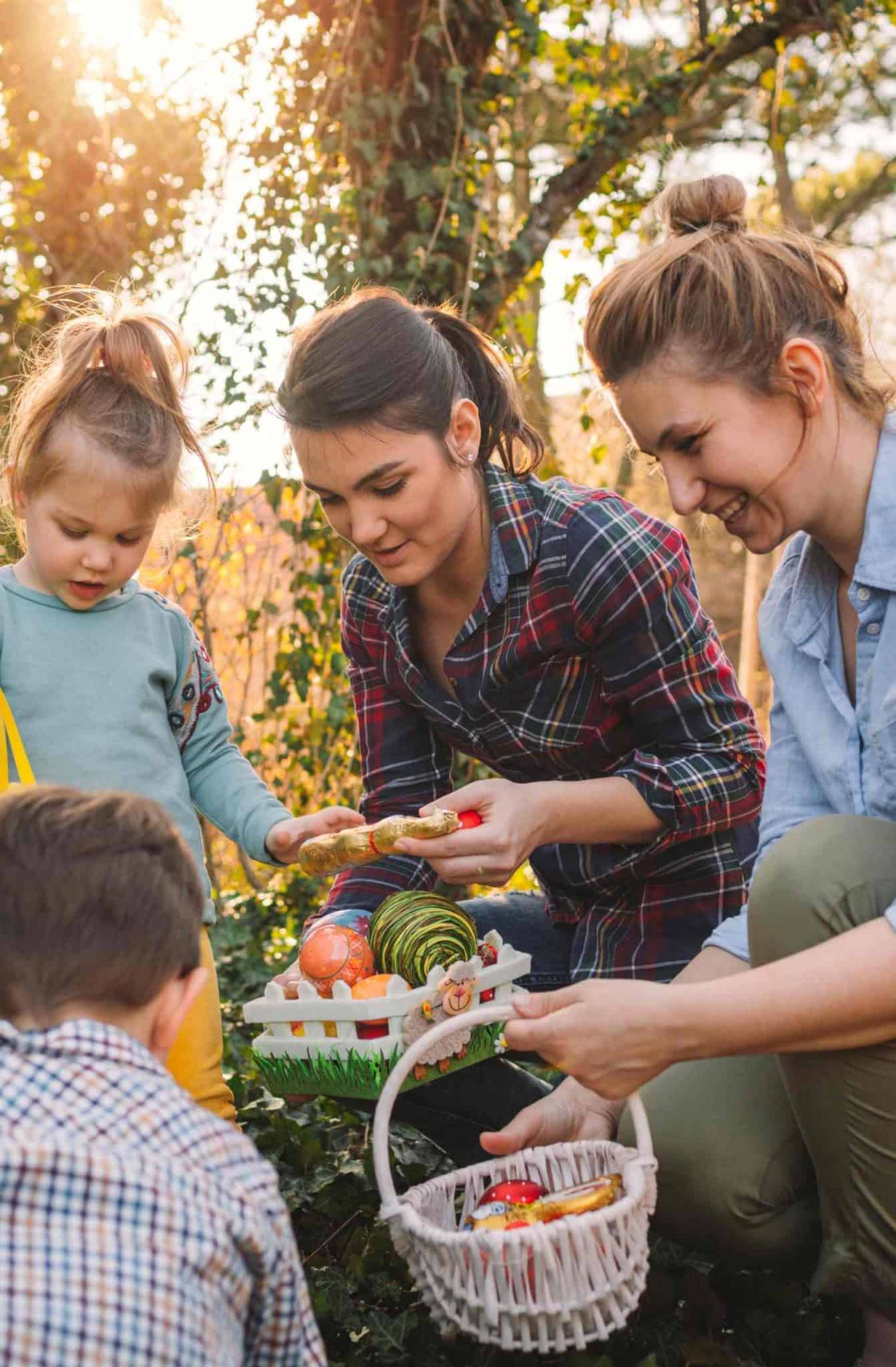 Super Fun Outdoor Easter Scavenger Hunt [With Printable Clues] | Easter