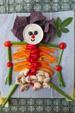 Easy Veggie Skeleton Tray: Cute Platter For Halloween Party