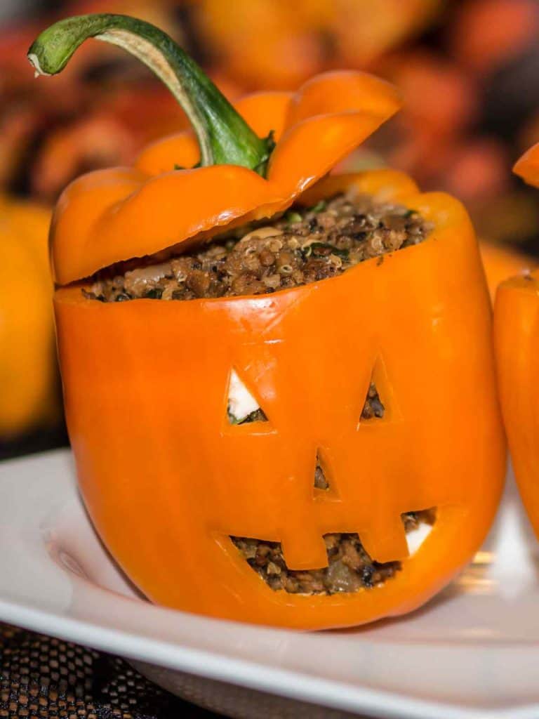 Halloween Stuffed Peppers [Best Jack-O'-Lantern Recipe]