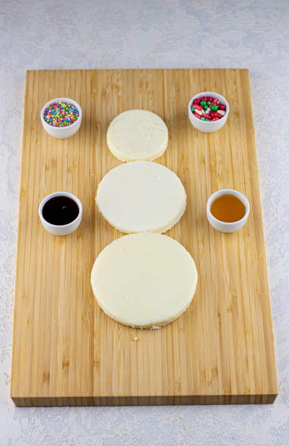 Snowman Cheese Board: A Festive Holiday Arrangement
