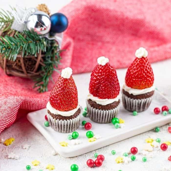 Mini Christmas Muffins: Easy to Make Festive & Merry Recipe