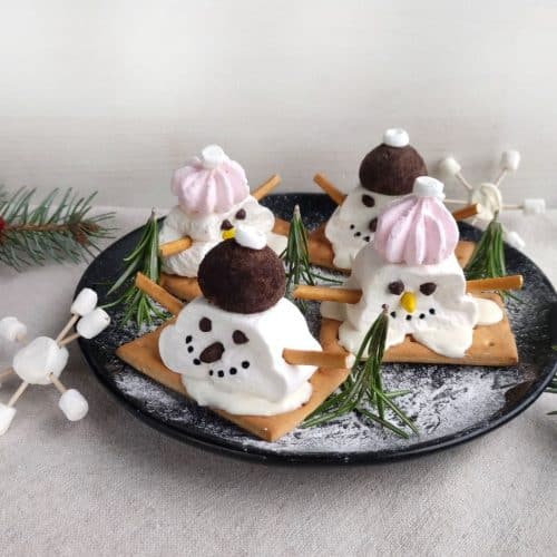 Cute Melting Snowman Marshmallows: Best Christmas Recipe