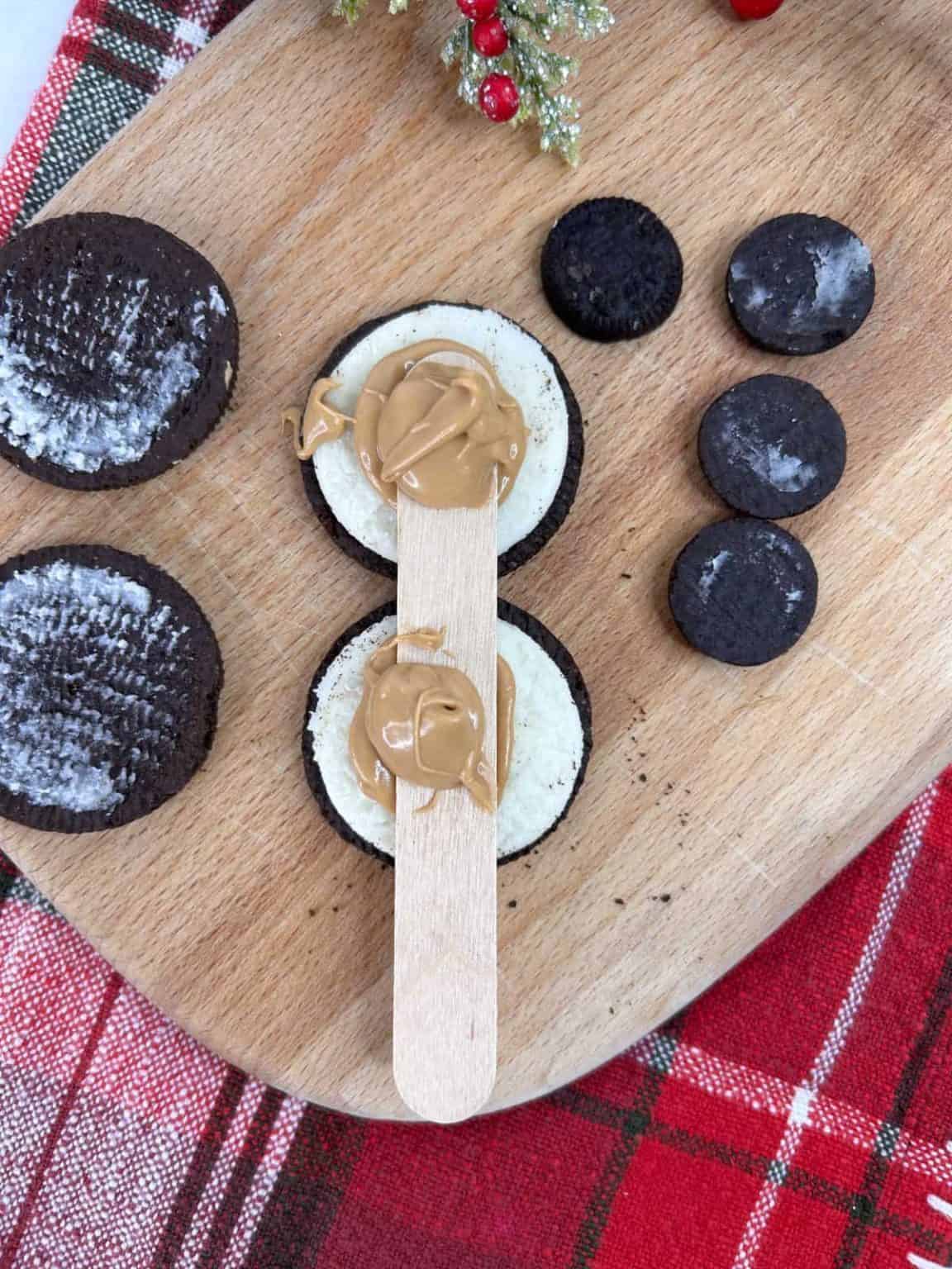 Christmas Oreo Pops: Easy Chocolate Covered Teddy Bears