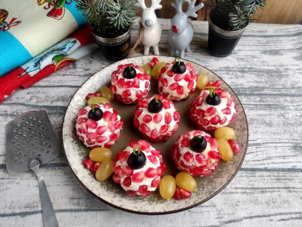Festive Cheese Ball Recipe: Best Holiday Appetizer