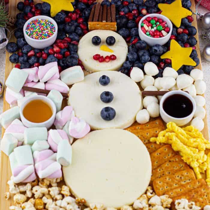 Snowman Cheese Board: A Festive Holiday Arrangement