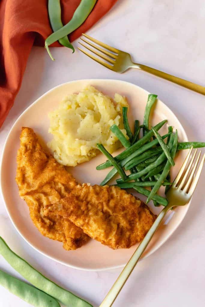 Cracker Barrel Sunday Homestyle Chicken - Copycat Recipe