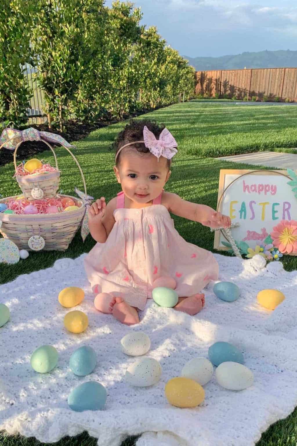 Adorable Baby Easter Photoshoot Ideas for Cute DIY Pictures