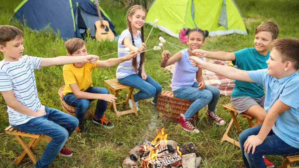15 Tips to Get Your Kids Pumped for Sleepaway Camp