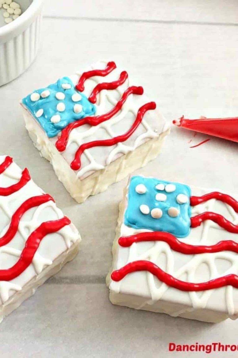 25+ Red, White, and Blue Recipes that Are Simply Irresistible