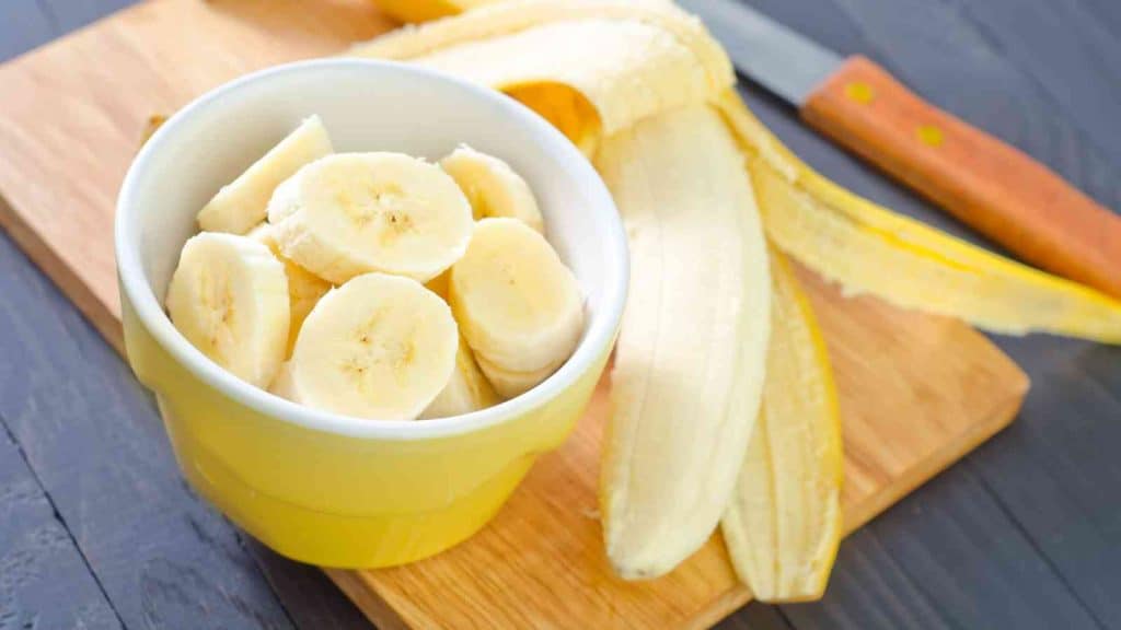 15 Foods That Fight Fatigue: What to Eat When You’re Feeling Tired