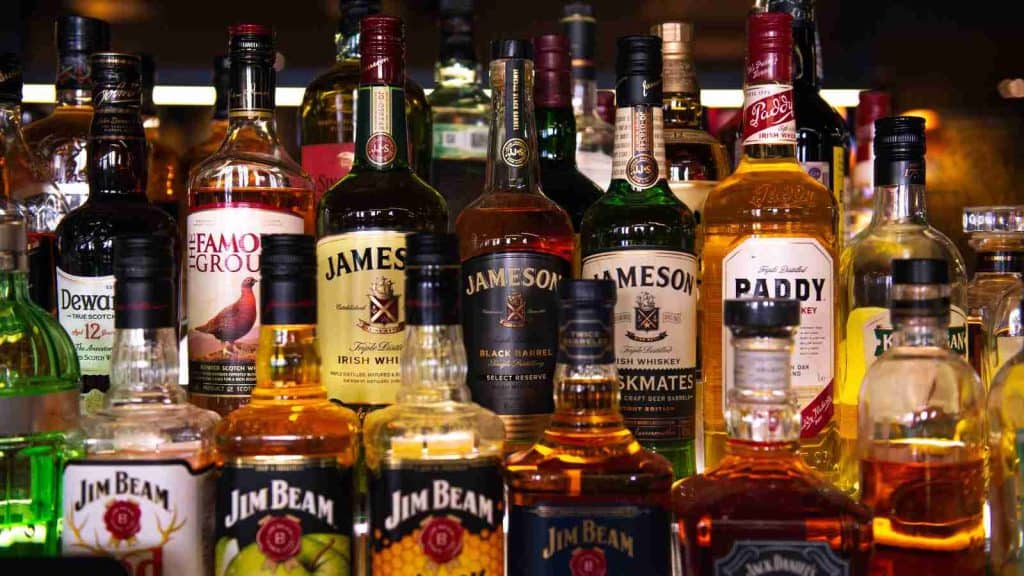 12 Best Foods and Drinks for a Healthy Liver and 8 That Sabotage It