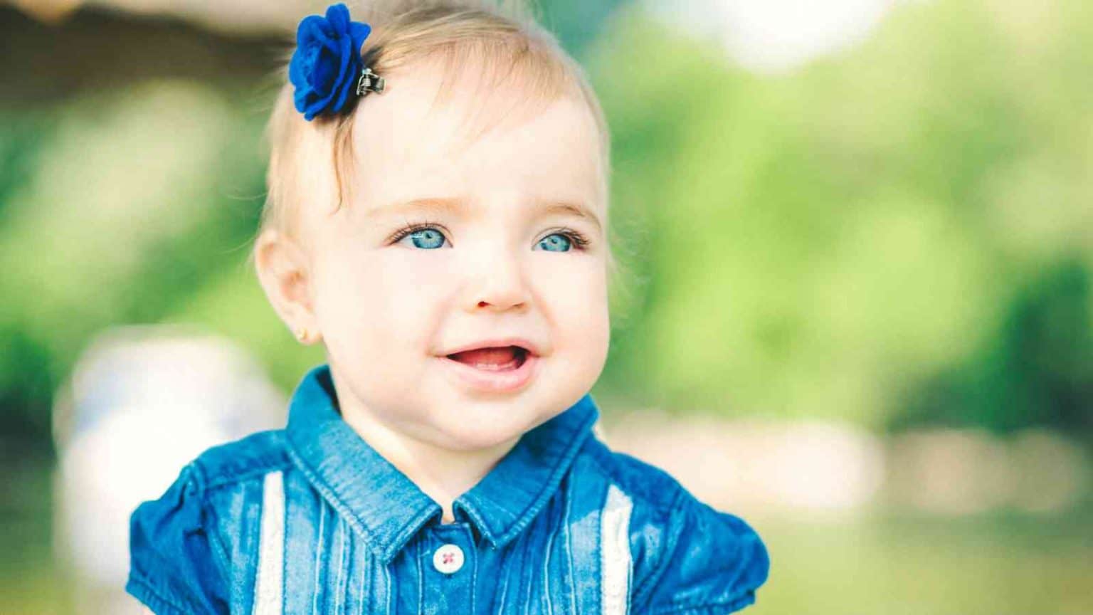 35 Light Summer Girl Names for Your Little Ray of Sunshine