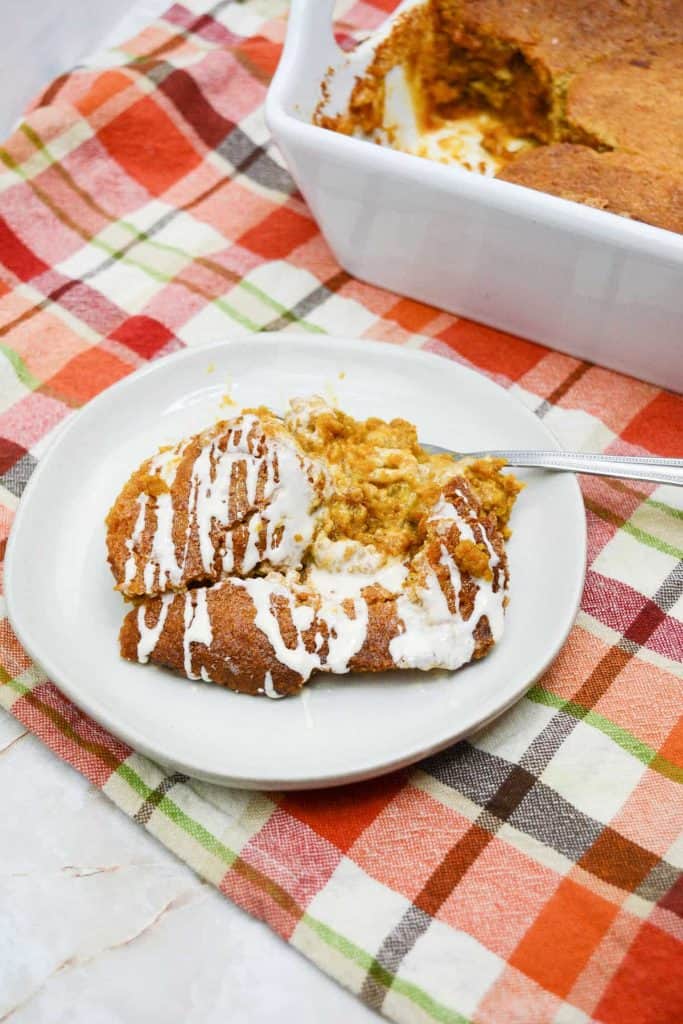 Irresistibly Easy Pumpkin Cobbler Recipe