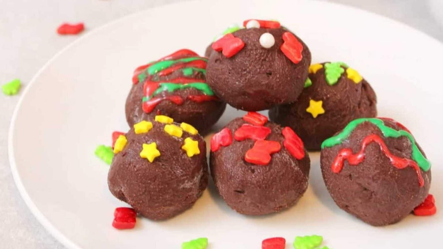 35+ Best Christmas Treats For Kids No Store-Bought Candy Can Beat