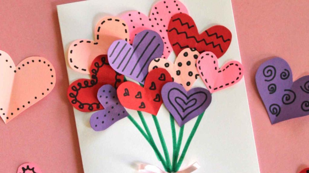 25 Heart-Shaped Arts and Crafts To Make This Valentine's Day (Perfect ...