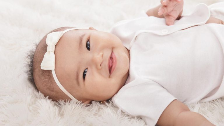 30 Perfect Four-Letter Girl Names That Are Short and Sweet