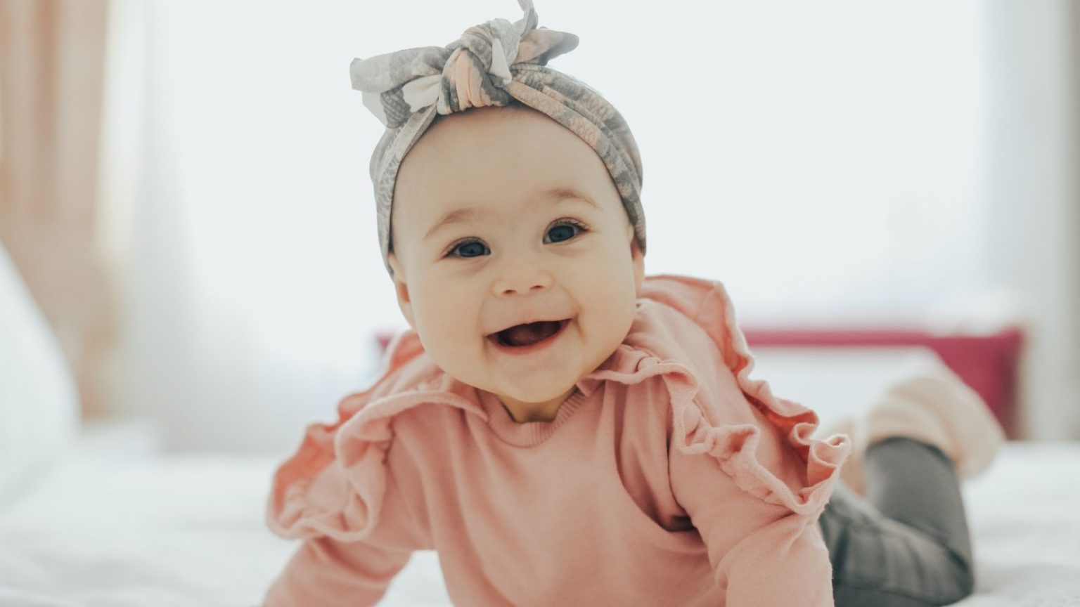 30 Poetic Girl Names You'll Absolutely Adore