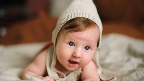 35 Charming 'Old Lady' Girl Names for Modern Babies