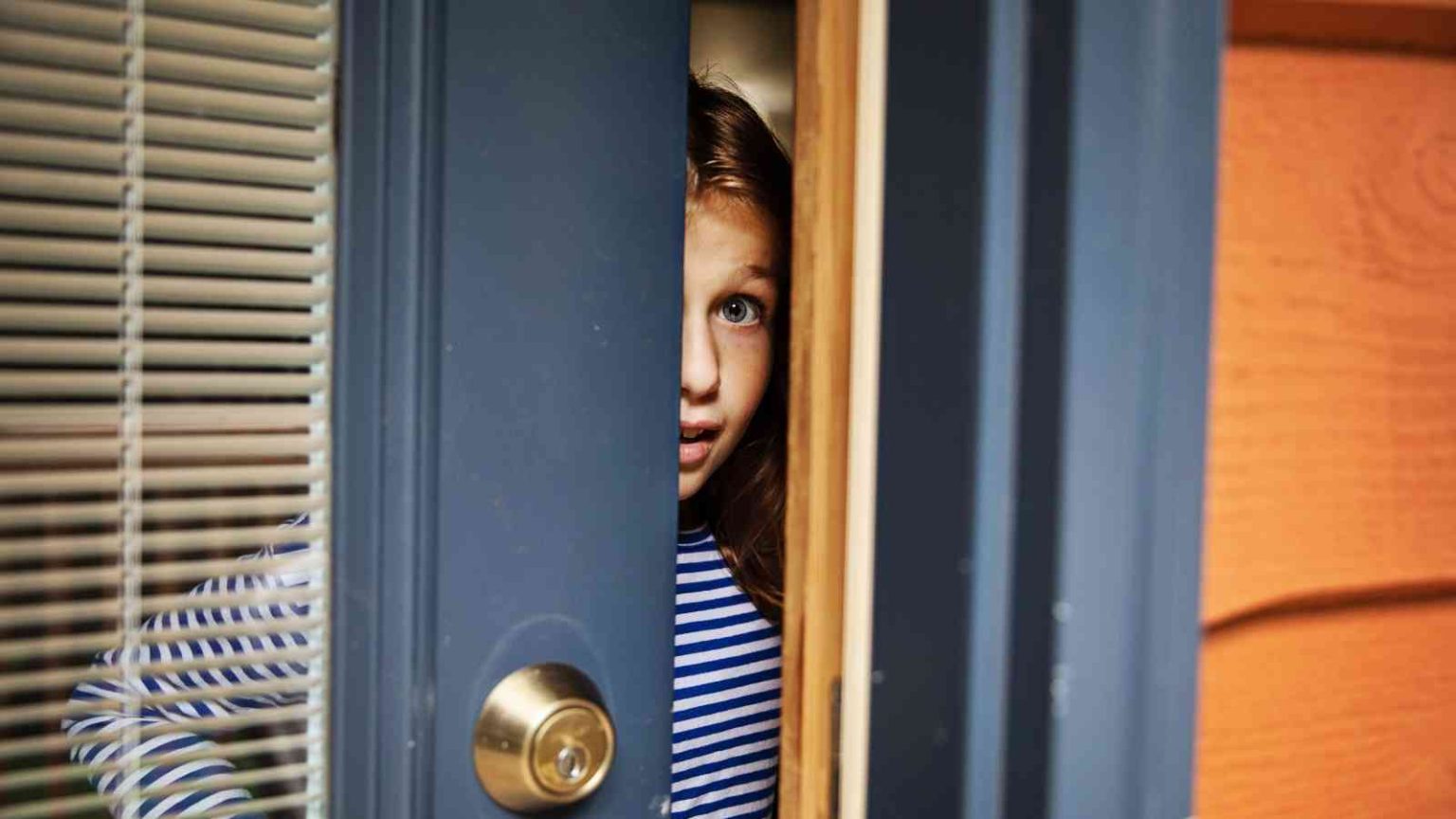 The Top 15 Childhood Fears (And How to Help Kids Overcome Them!)