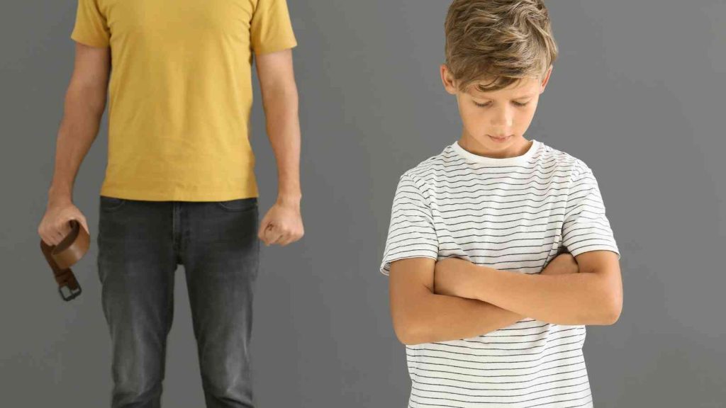 15 Things Parents Did in the '50s That Would Spark Outrage Today