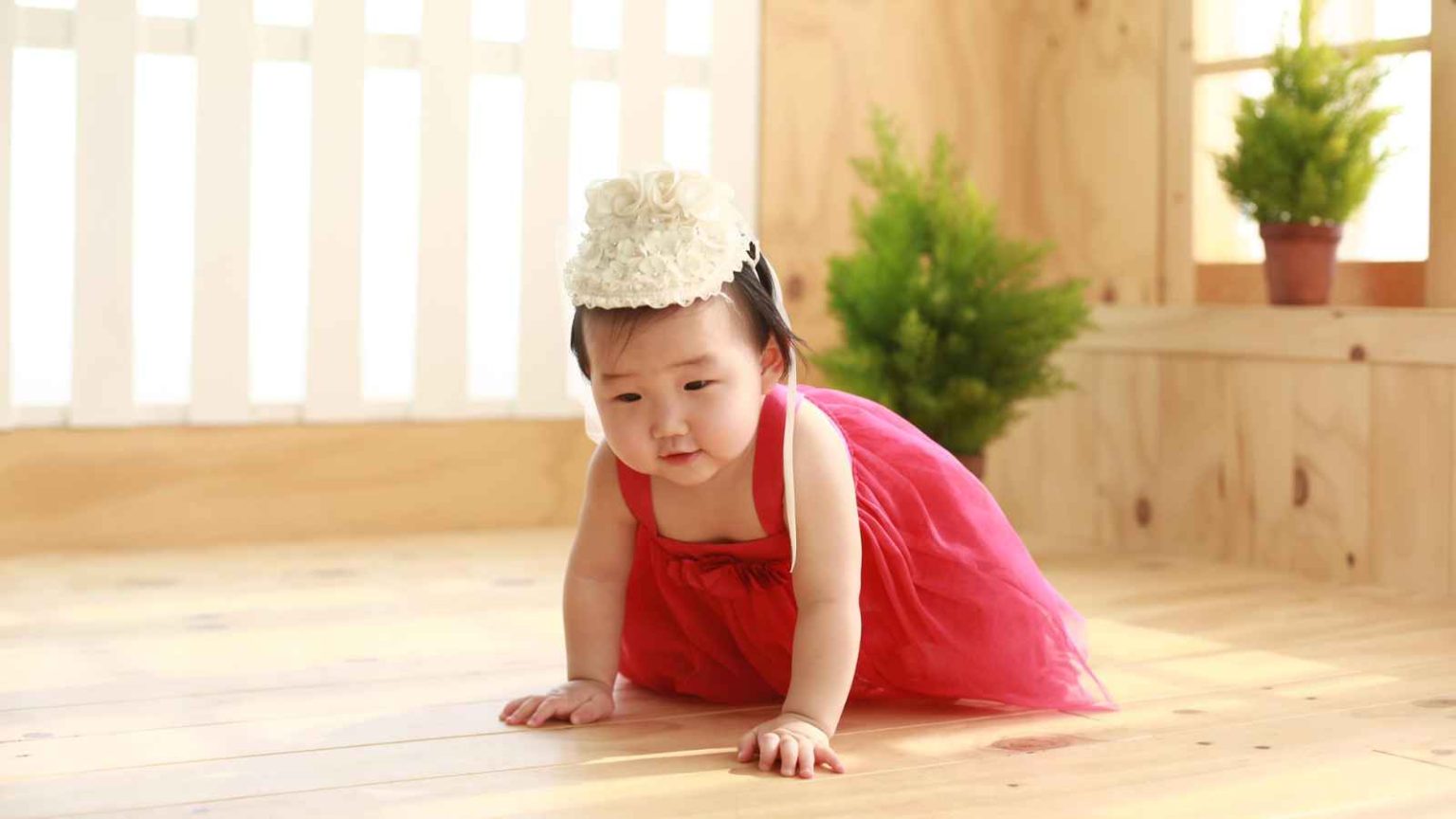 30 High-Society Girl Names that are Genteel and Graceful