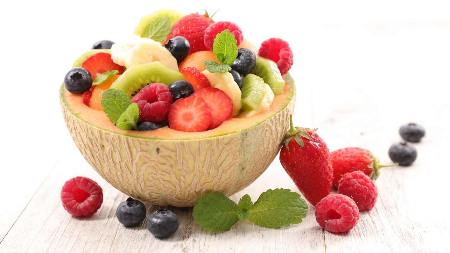 20 low-sugar fruits that won’t spike your glucose