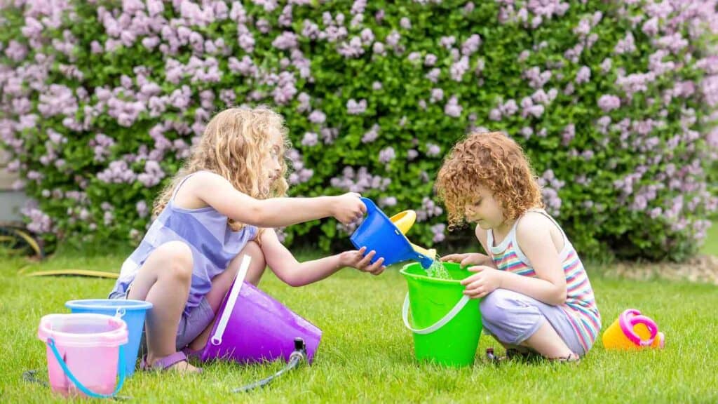 15 DIY Water Games That Don’t Require a Pool