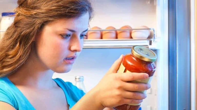 15 Nutrition Label Red Flags You Might Be Overlooking