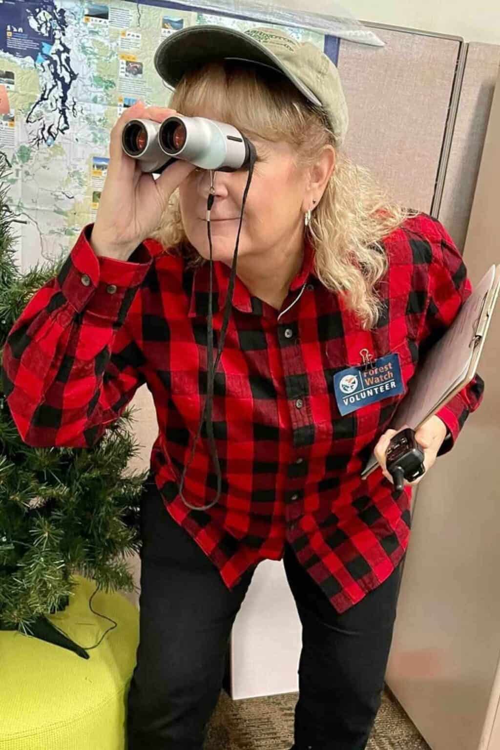 35 Office-Approved Halloween Costumes for Women That Still Bring the Fun