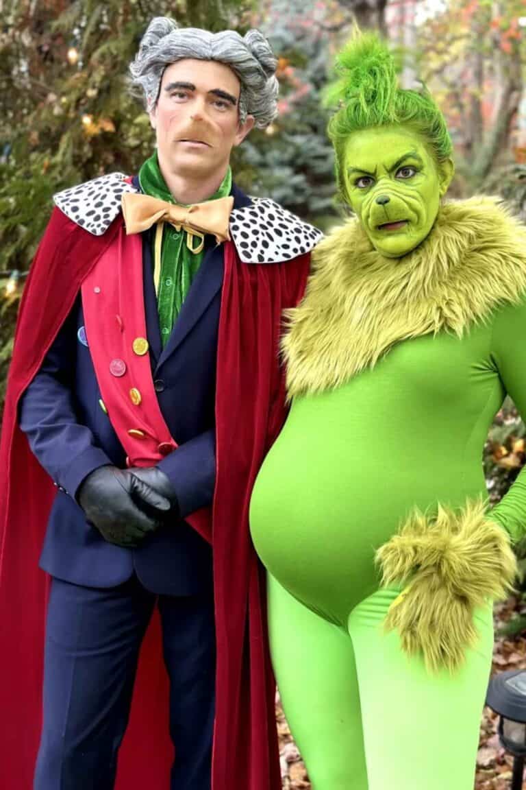 40 Halloween Costumes for Expecting Couples That Highlight the Bump in ...