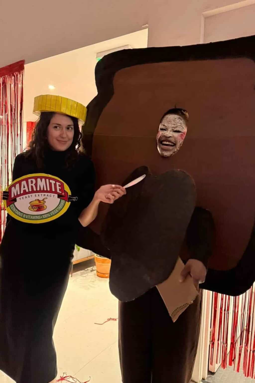 35 Halloween Costumes for Duos That Are Perfect for Friends or Couples