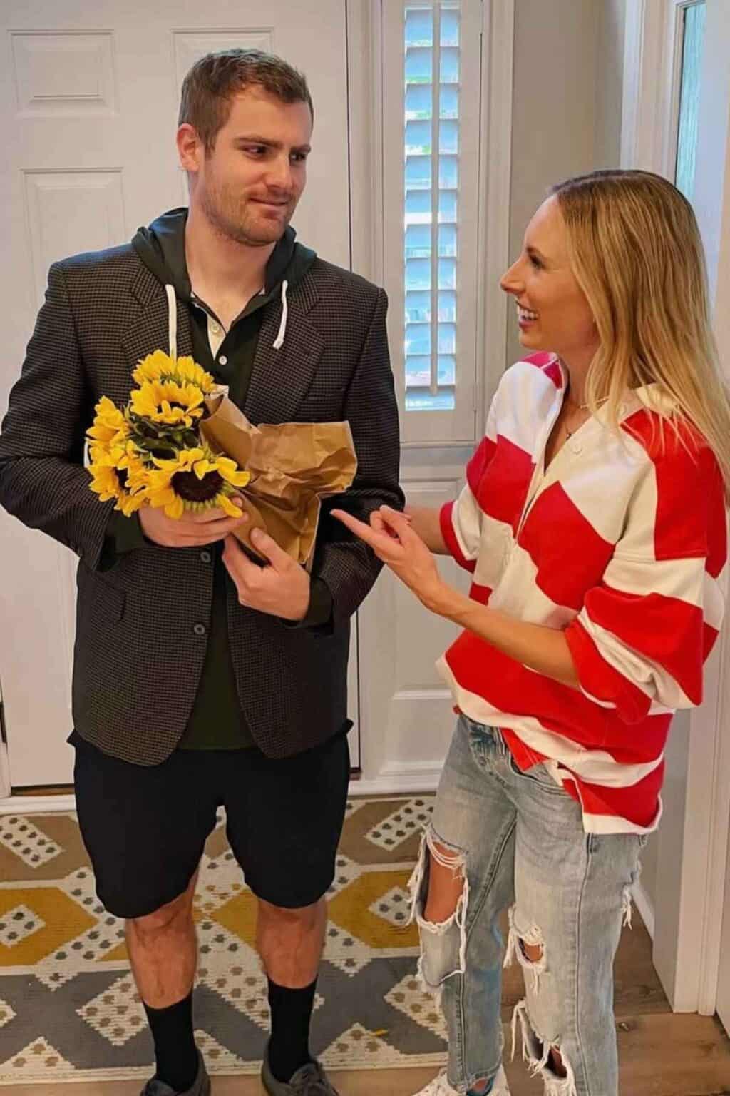 These 45 Couples Halloween Costumes Are So Good, You’ll Both Say Yes