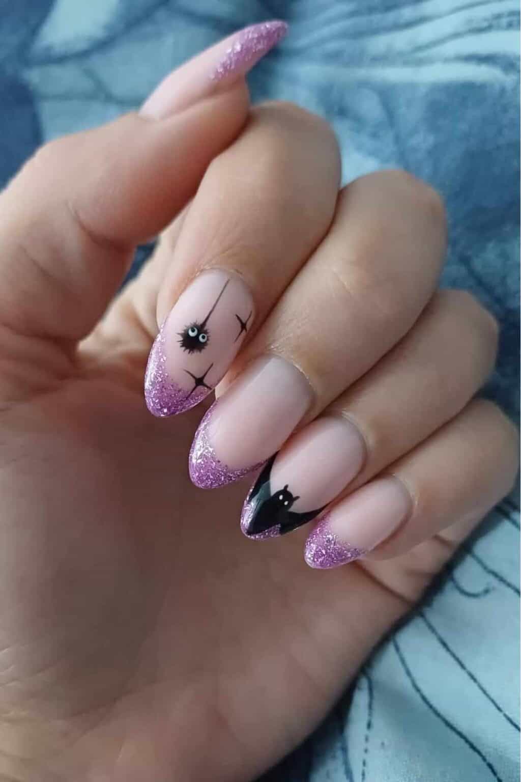 35 Hauntingly Cool Halloween Bat Nails You'll Want to Try