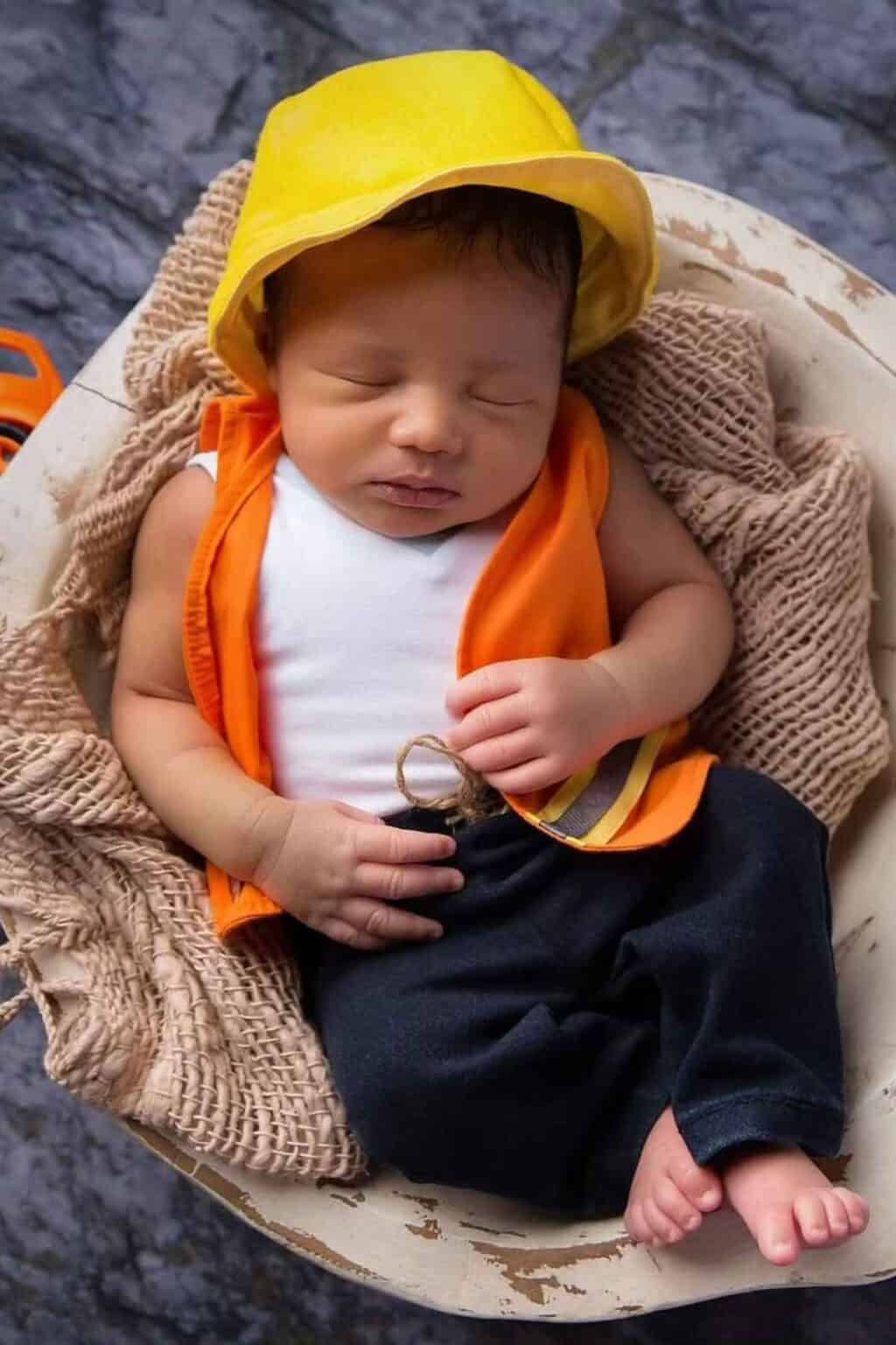 35 Adorable Halloween Costumes for Newborns That Melt Hearts