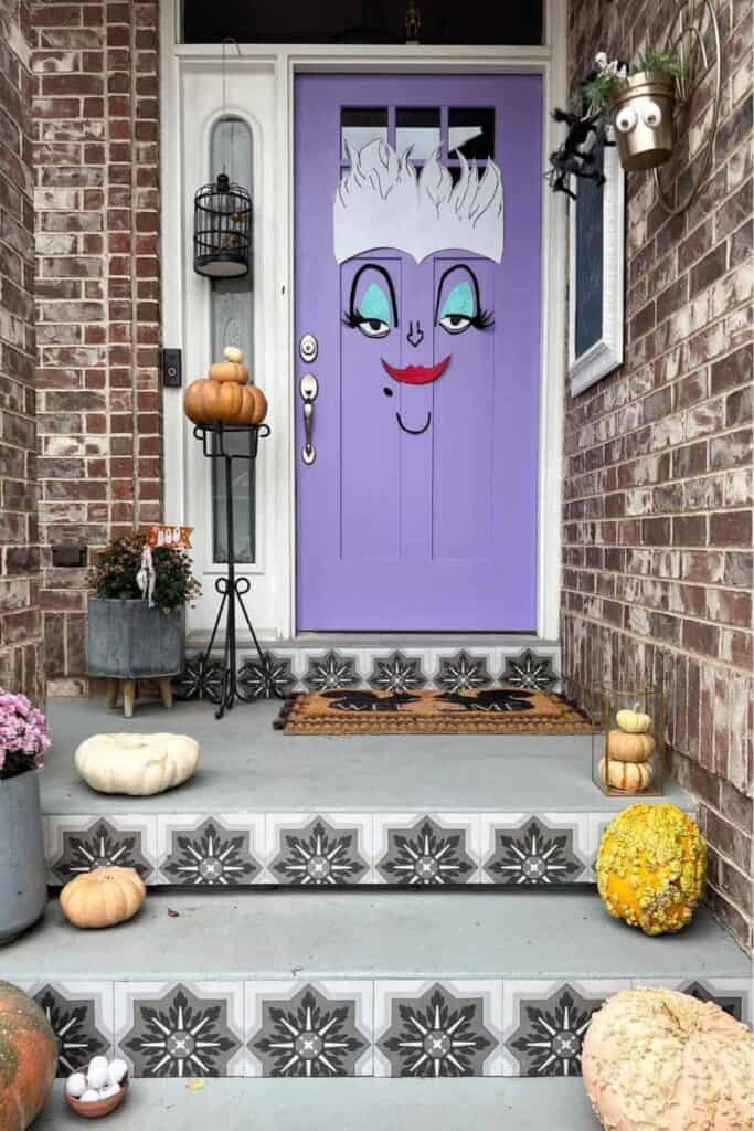35 Frightfully Fun Halloween Door Decorations that Impress