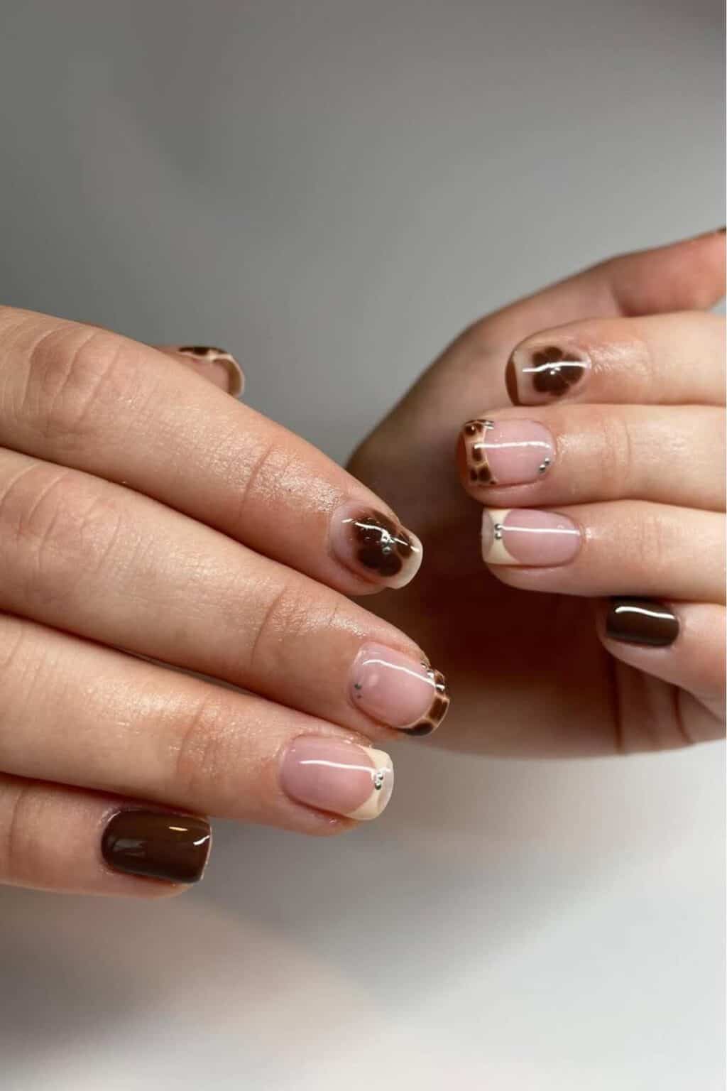 35 Trendy Short Fall Nails That Go With Every Sweater