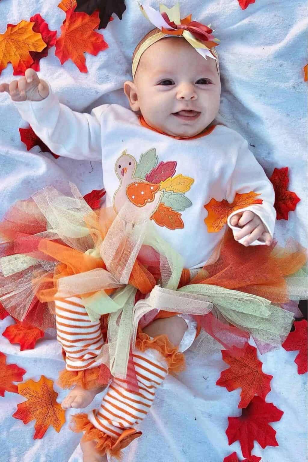 45+ Festive Thanksgiving Girl Outfits You’ll Want for Family Photos