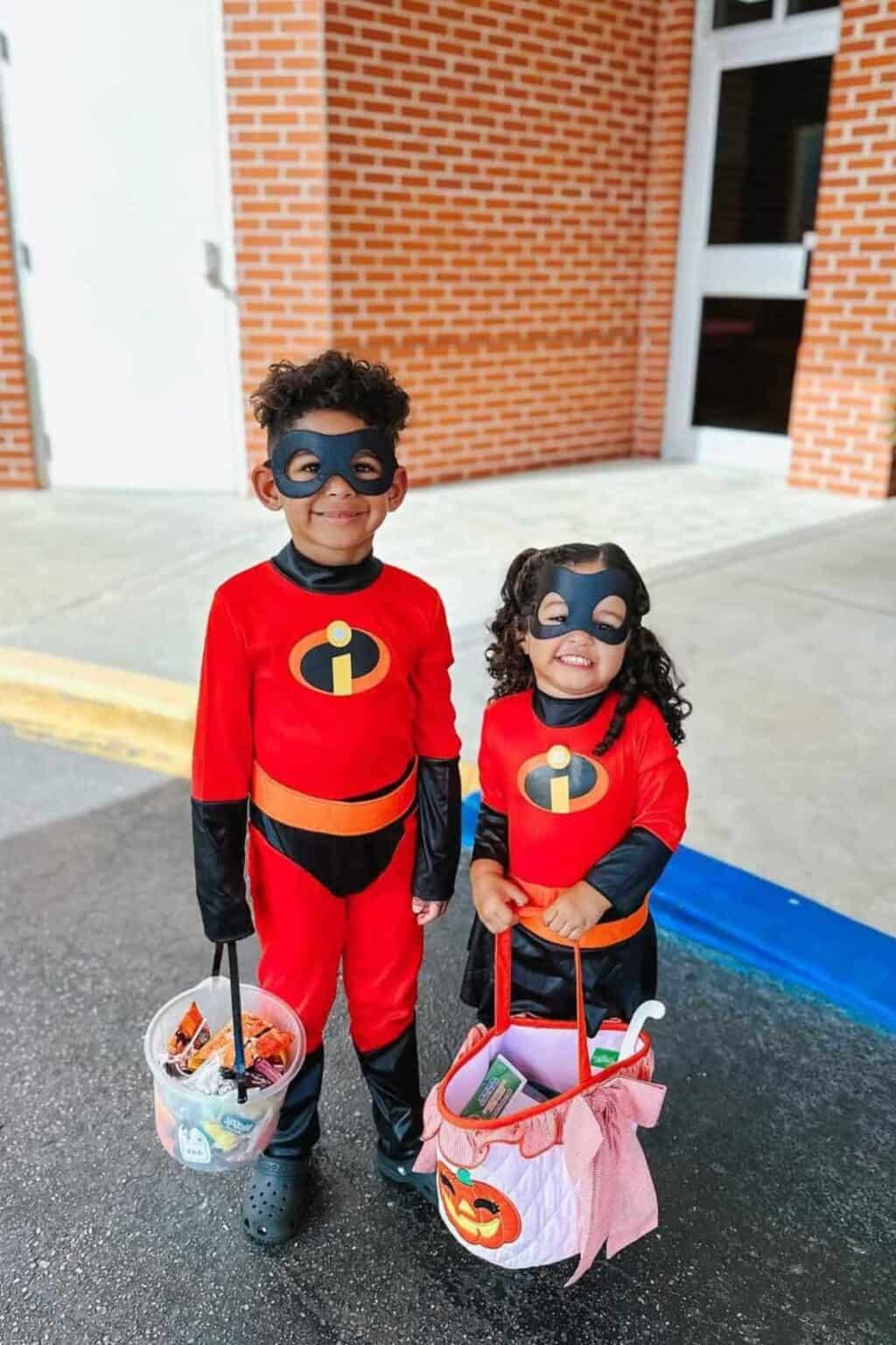 40 Adorable Halloween Costumes for Siblings That Go Together Perfectly