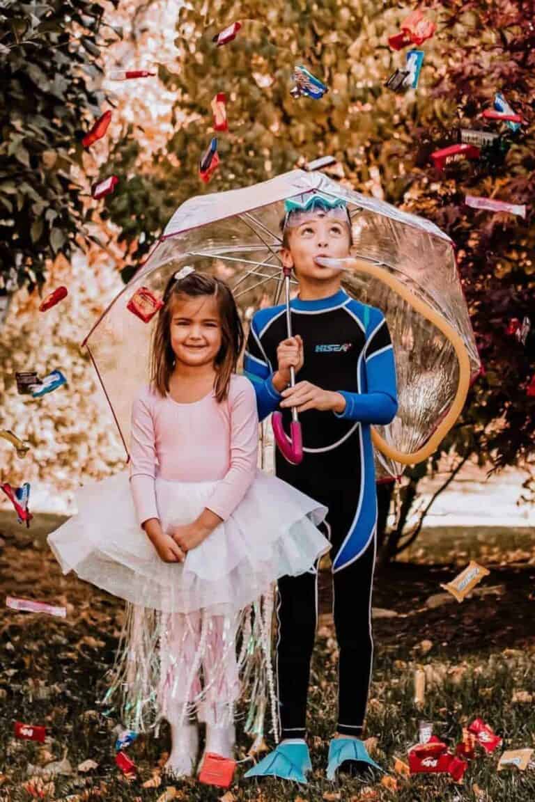 40 Adorable Halloween Costumes for Siblings That Go Together Perfectly