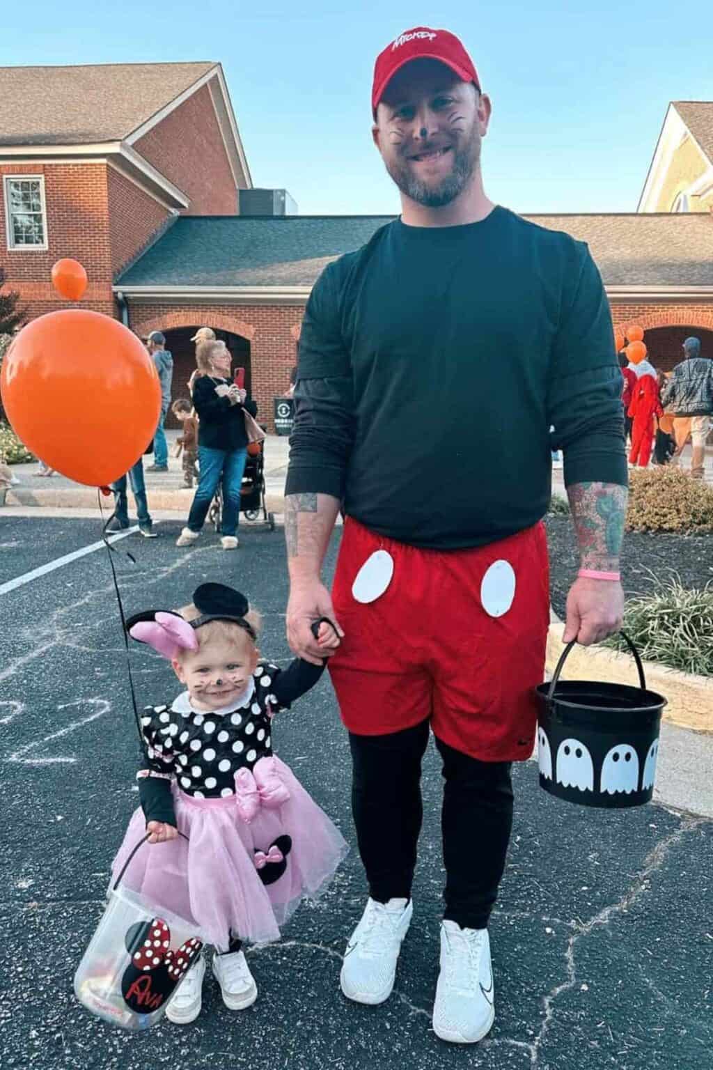 40 Dad and Daughter Halloween Costumes That Deserve All the Candy