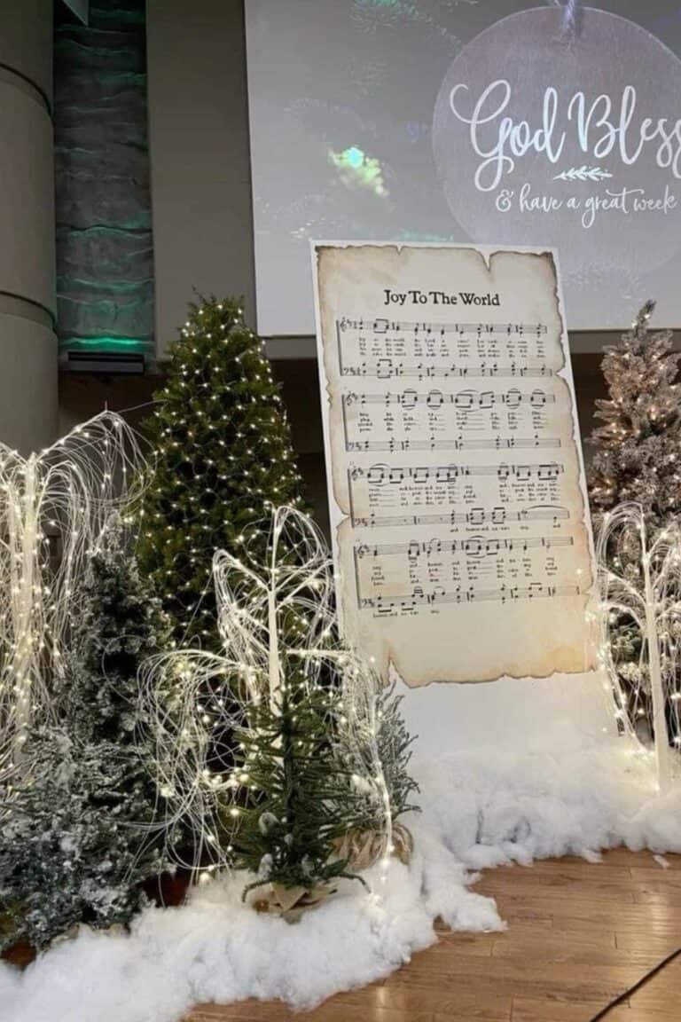 40 Christmas Church Decoration Ideas That Bring Warmth and Meaning