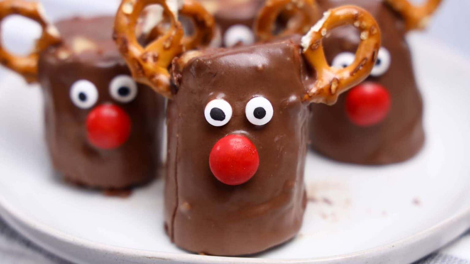 27 Charming Reindeer Recipes to Wow Your Kids (and Guests!)