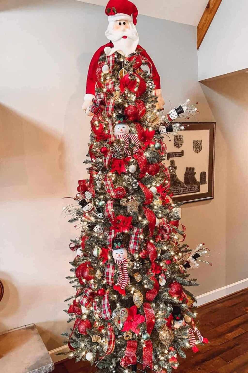 50 Christmas Tree Decoration Ideas That Make Any Space Feel Magical