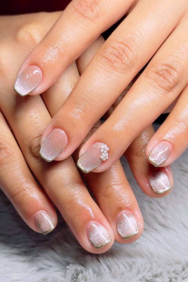 45 Classy Short Nail Designs That Are Timeless And Chic