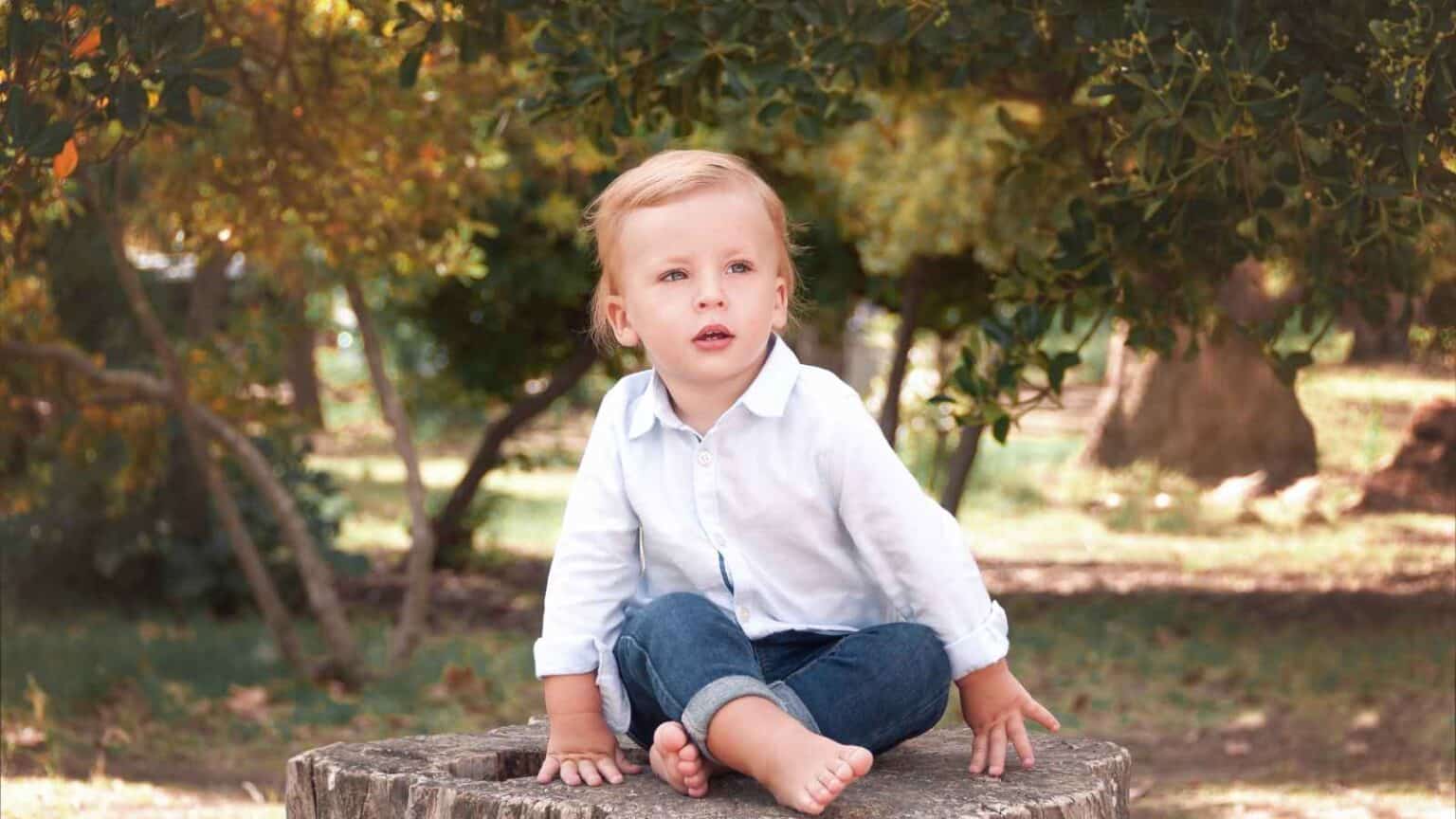 30 Charming Victorian Boy Names That Blend Tradition and Timeless Style