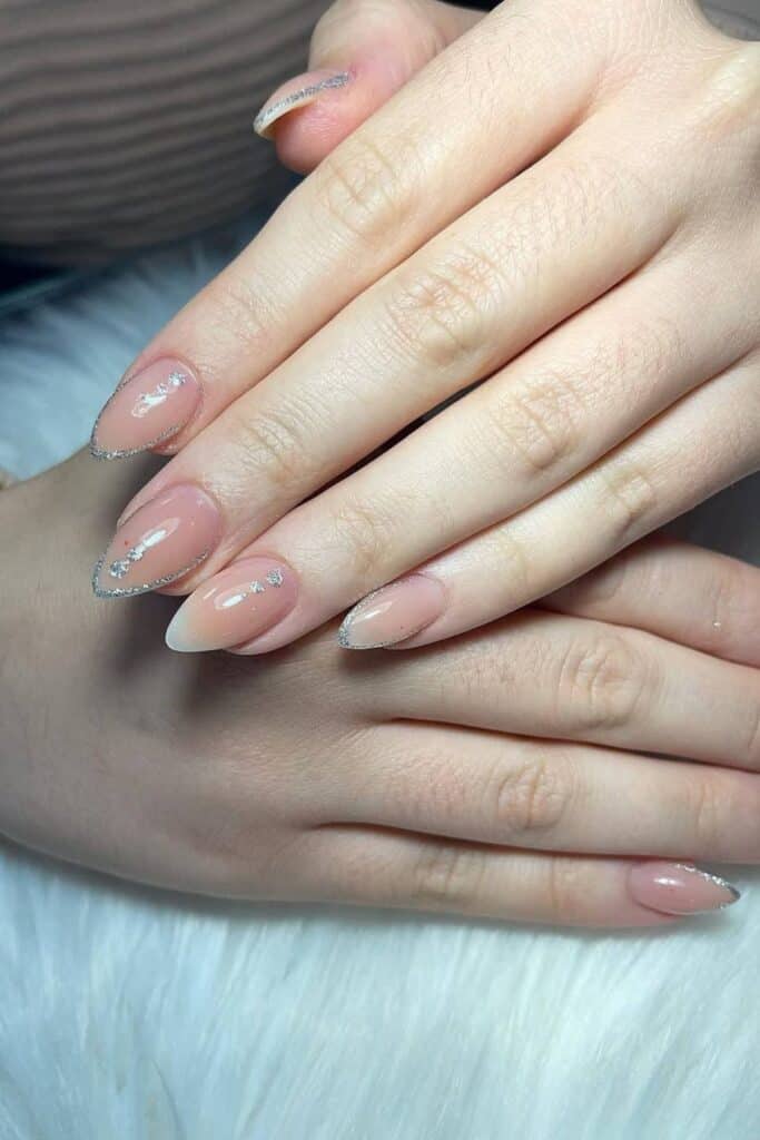 40 Short clear nail ideas you’ll want to wear on repeat