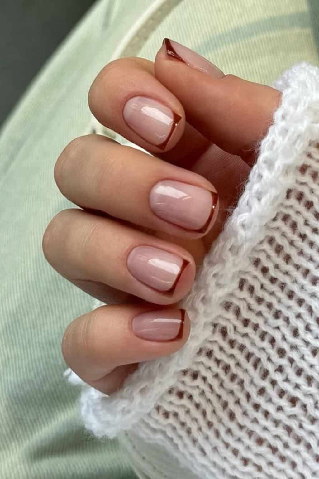 40 Short clear nail ideas you’ll want to wear on repeat