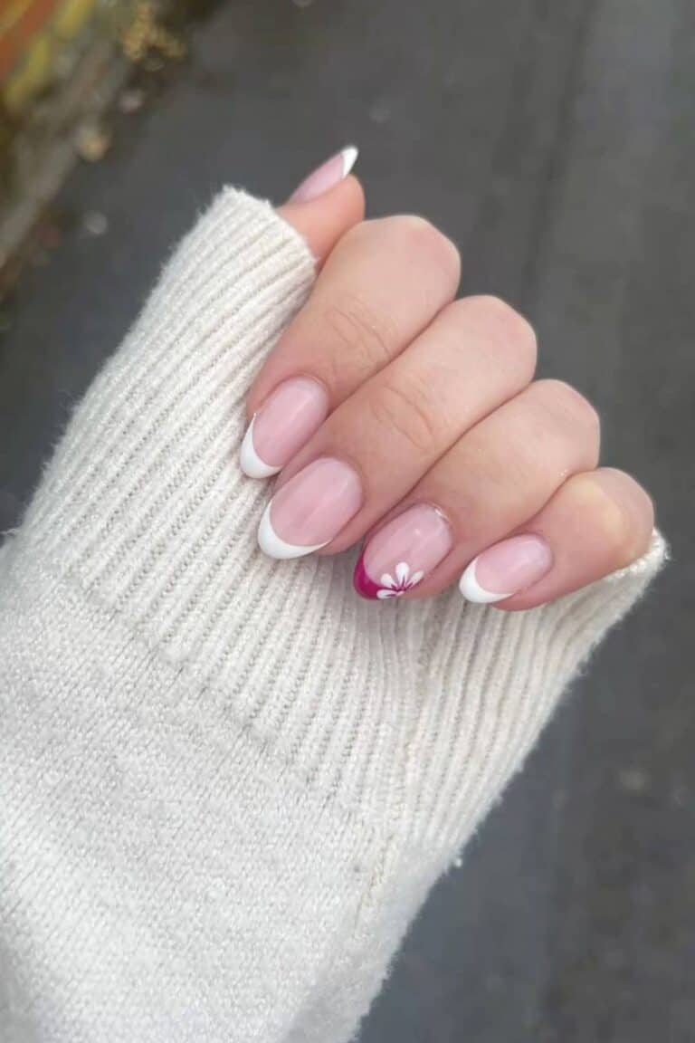 40 Short clear nail ideas you’ll want to wear on repeat