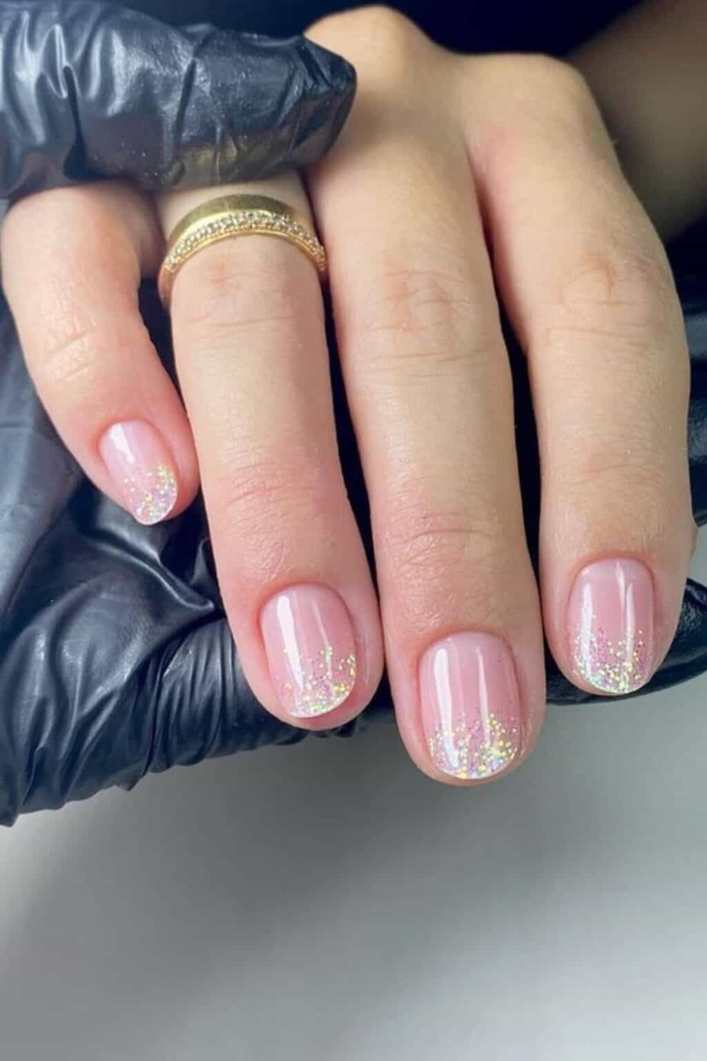 40 Short clear nail ideas you’ll want to wear on repeat